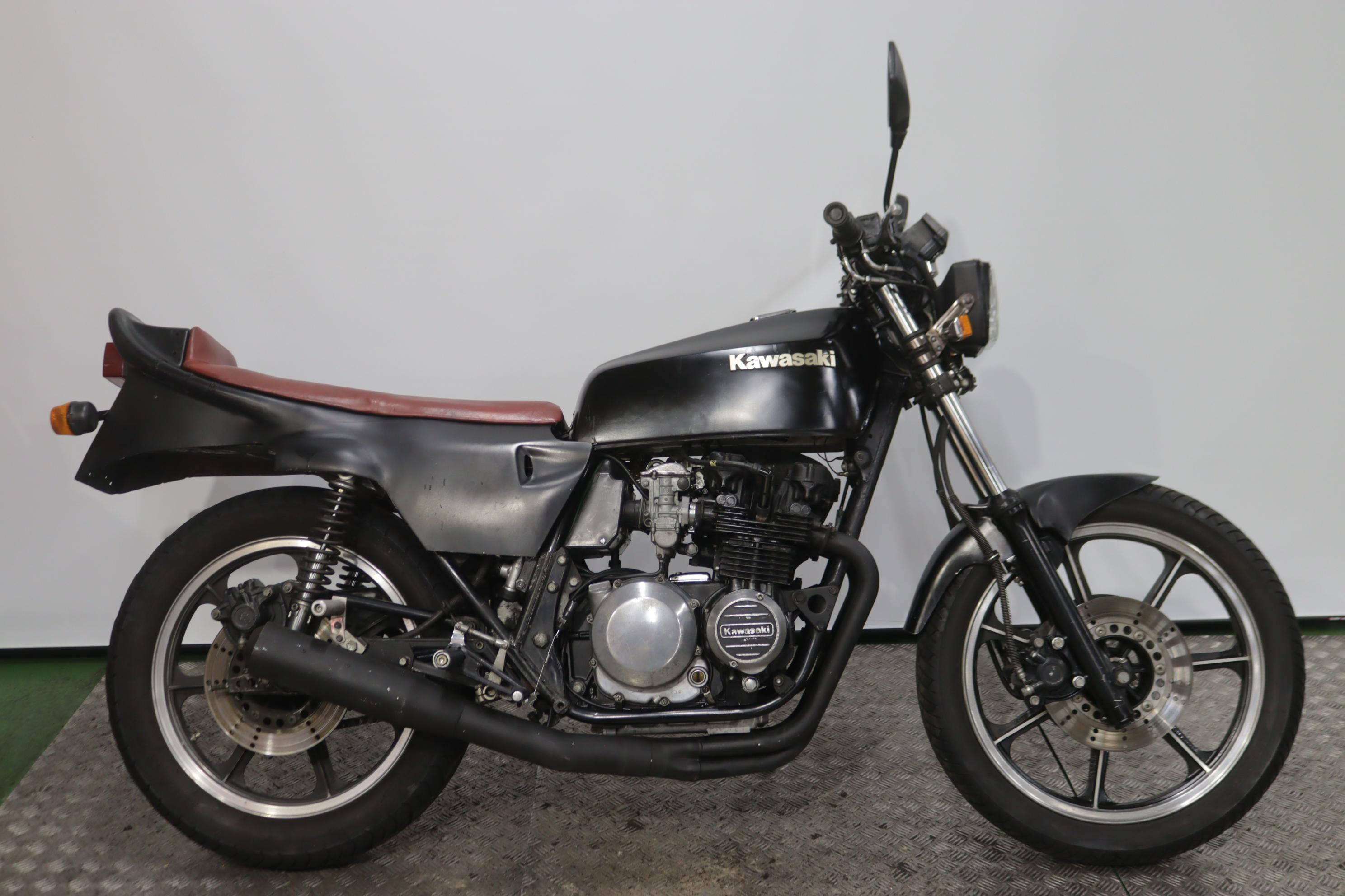 Yahoo!オークション - 当時物 純正 Z550FX インナーカウル 0156 検) Z4...